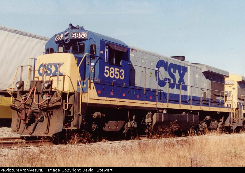 CSX 5853